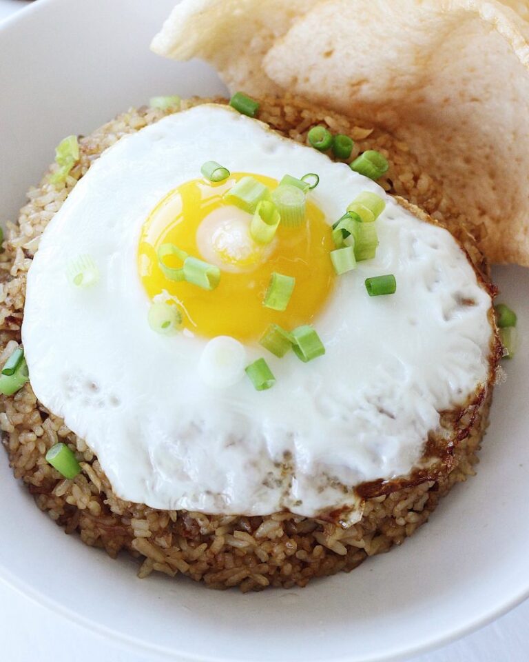 Nasi Goreng (Indonesian Fried Rice) - Couple Eats Food